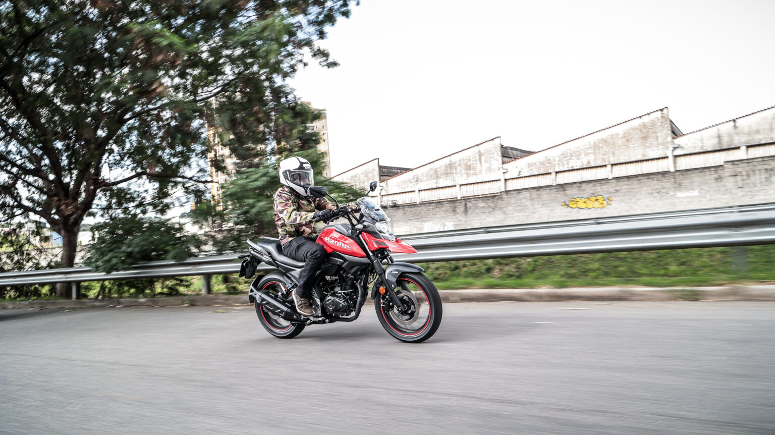 Nova Suzuki Haojue DL 160 chega ao Brasil com visual aventureiro, motor ...